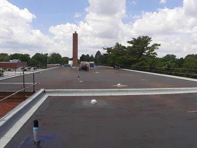 Thomas A. Blakelock H.S – Oakville – Eileen Roofing Inc.